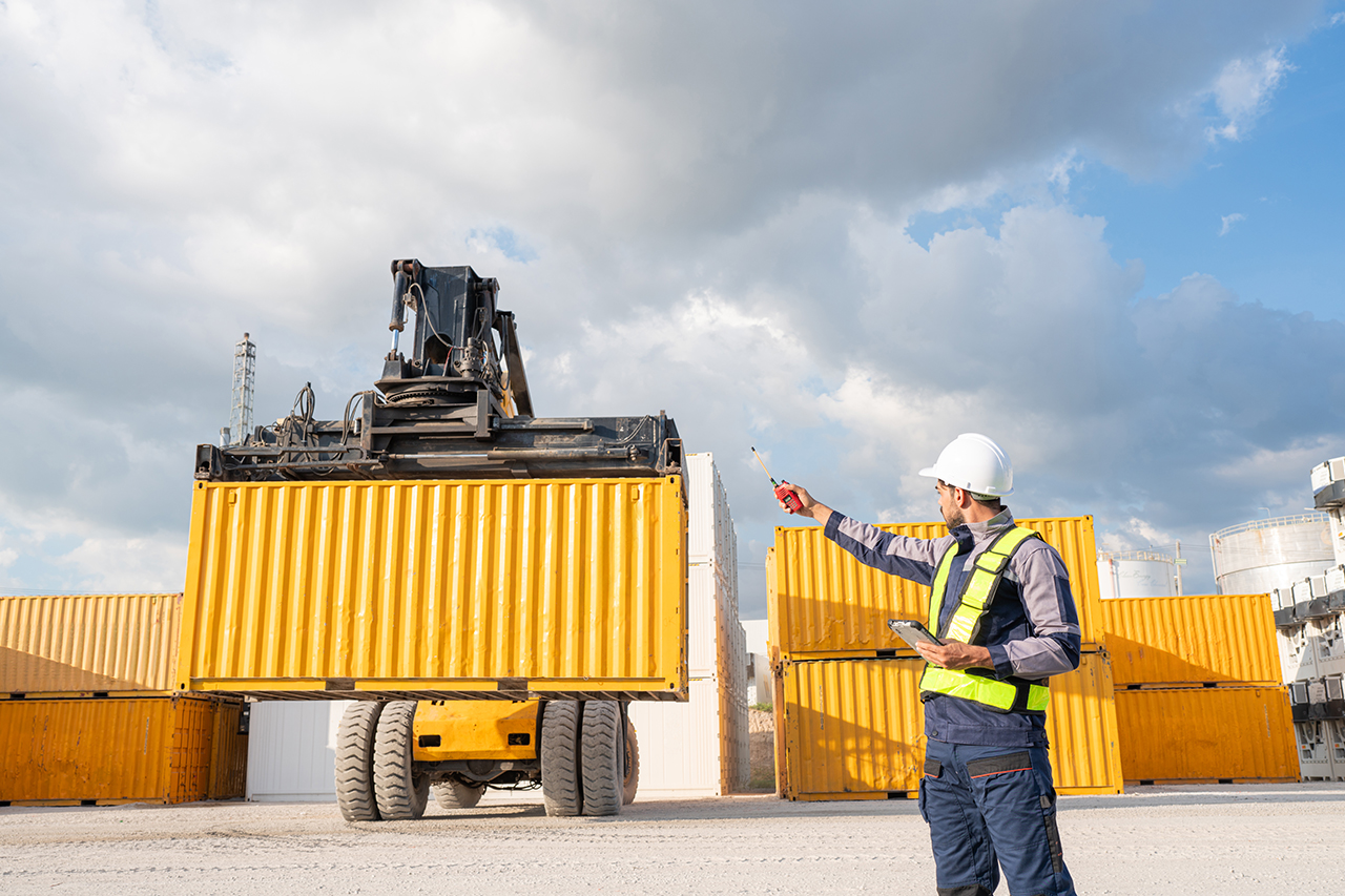 Trading Division – Almouj Technical